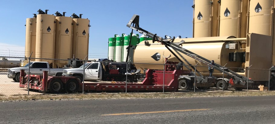 3 Frac Sand Logistics Quick Hits: People On The Move, Silos Deploy ...